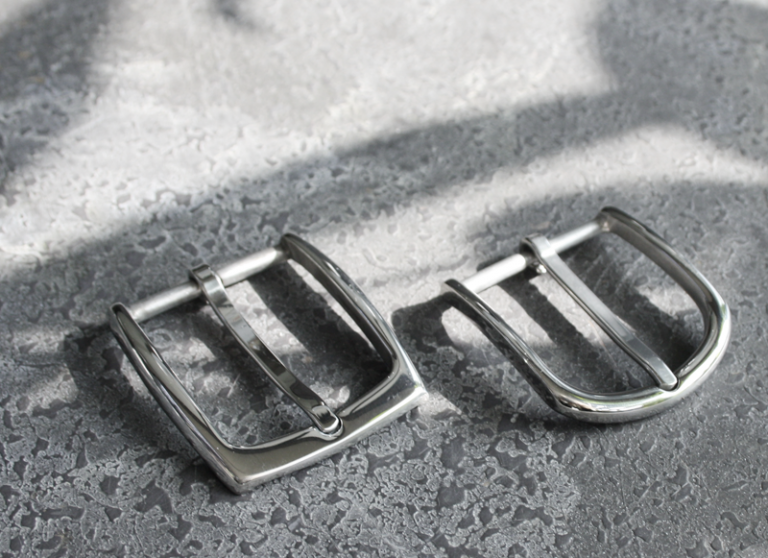 Handmade stainless steel buckles on design - Guimer